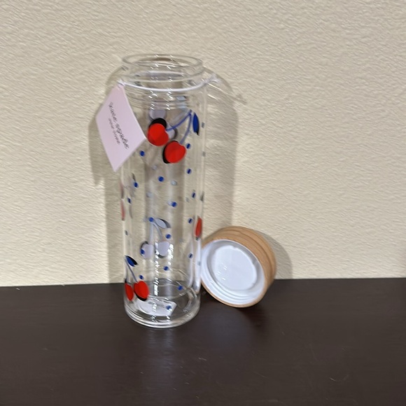 kate spade | Dining | Kate Spade Nwt Vintage Cherry Dot Glass Water ...